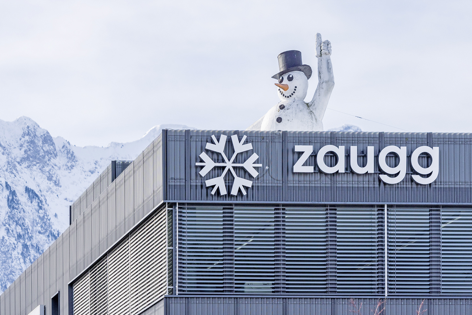 50 Jahre Kälte aus dem Schweizer Berner Oberland - F. Zaugg AG