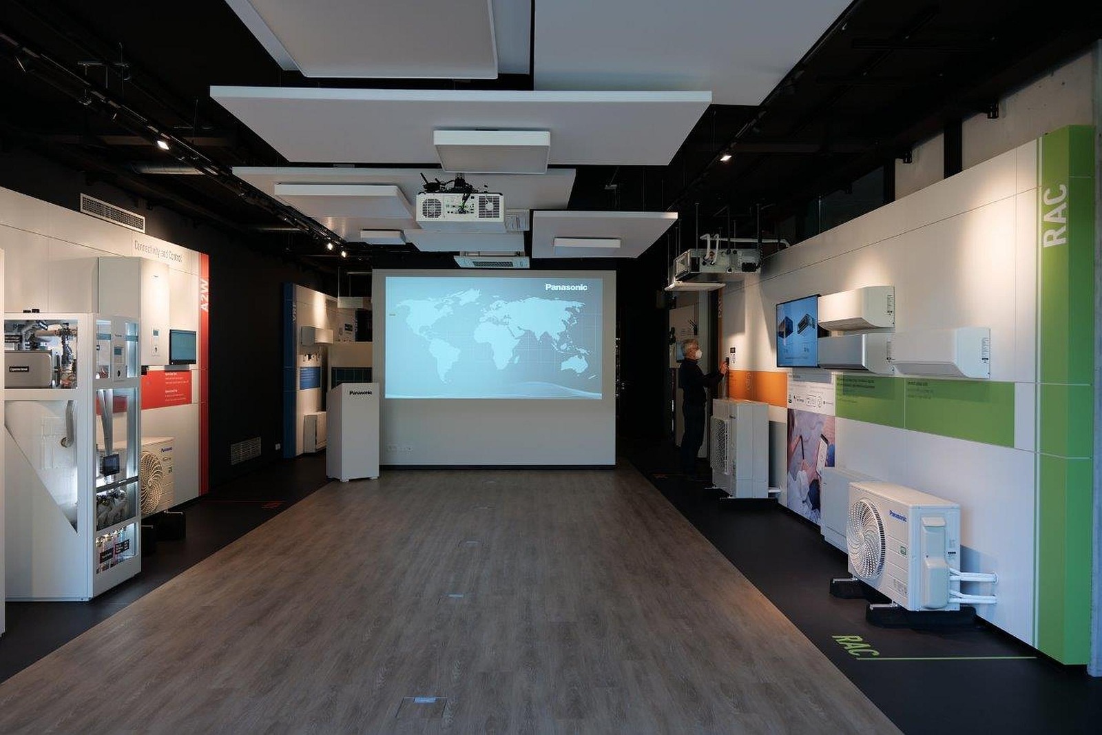 Panasonic - Neues Schulungszentrum eröffnet